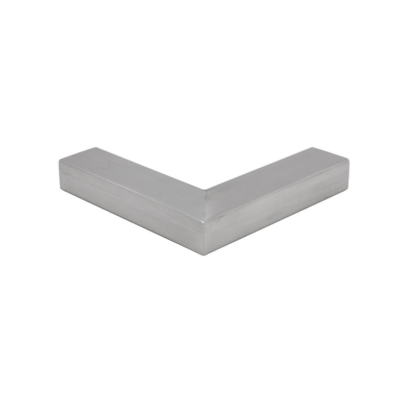 V-Cut Corner